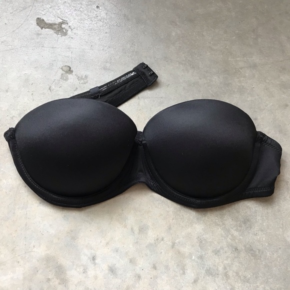 PINK Victoria's Secret | Intimates & Sleepwear | 34a Black Vs Pink ...